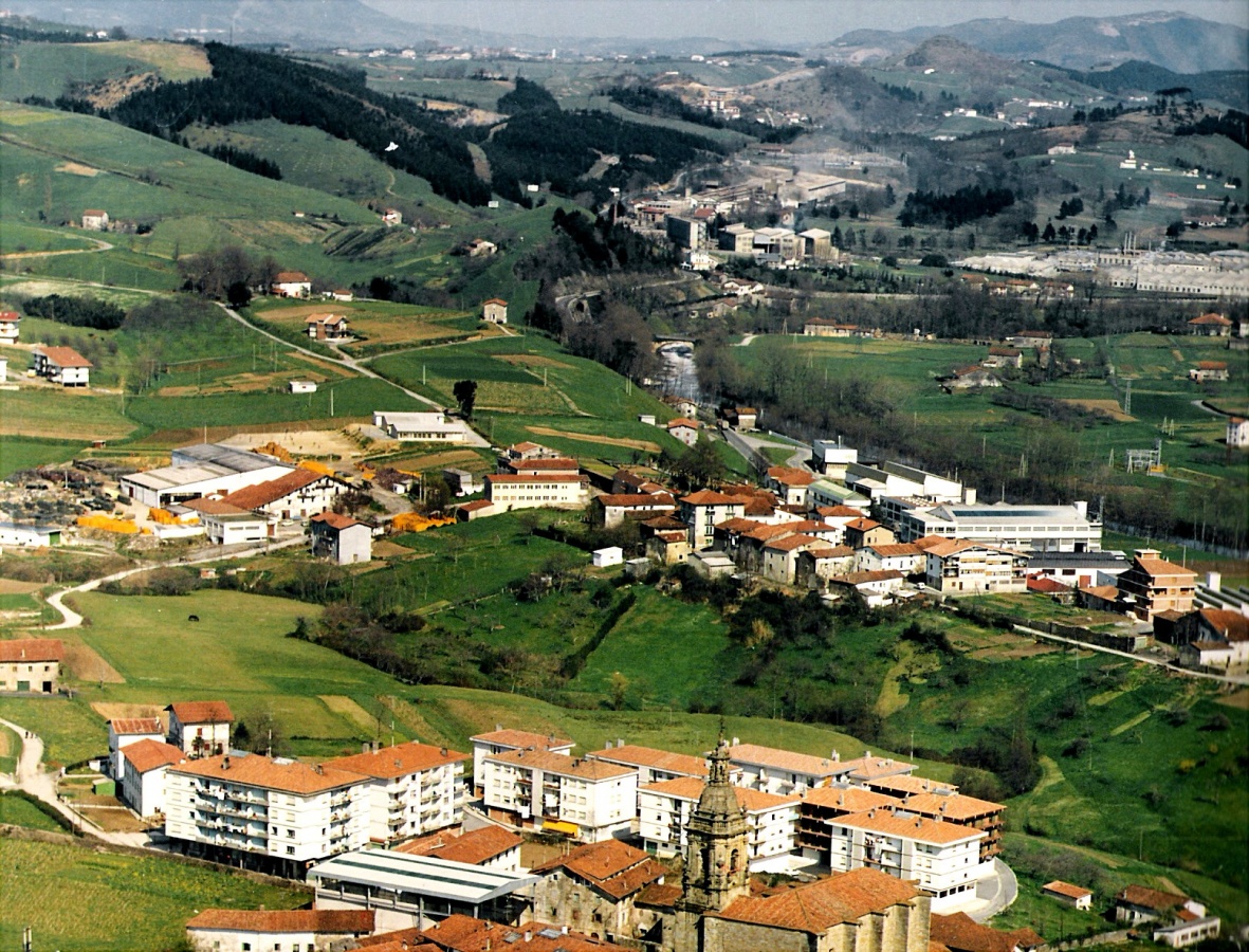 Archivo:Huarte San Juan 3a.jpg - Grupo de Inteligencia Computacional (GIC)