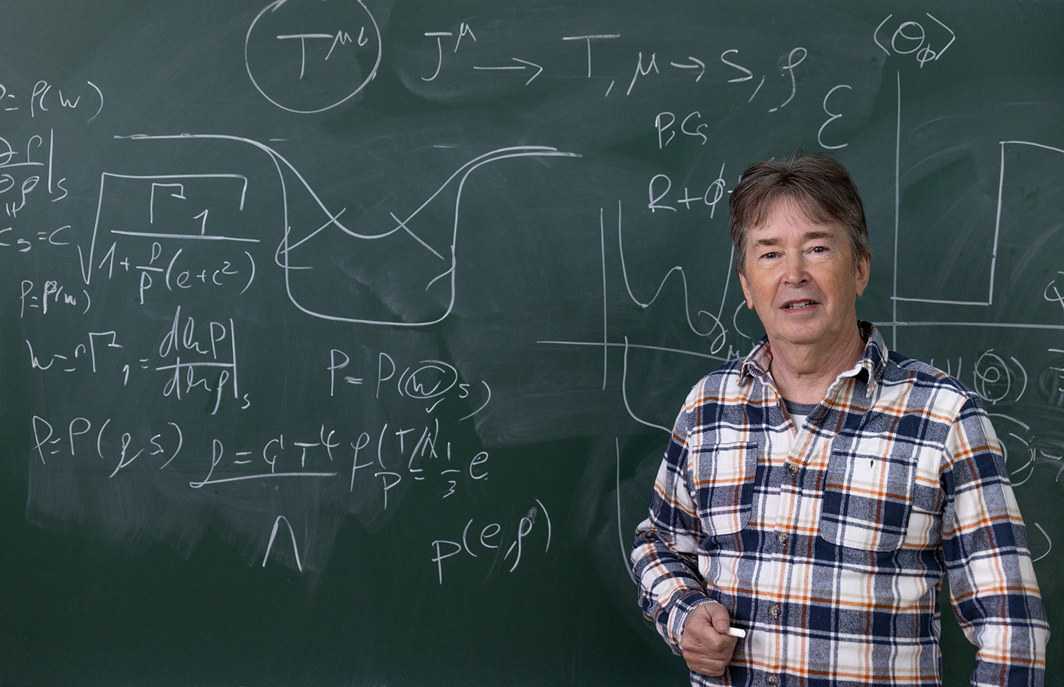 Una nueva perspectiva sobre la tasa de expansión del universo - Campusa ...